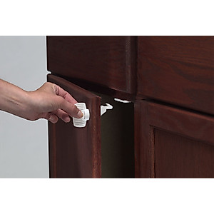 KidCo Magnet 4 Lock Set (4 Locks per Package - Key Sold Separately)