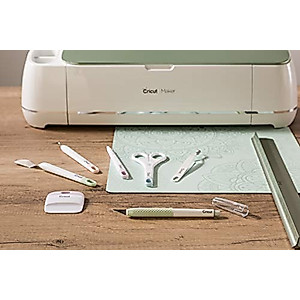 Cricut Metal Ruler - Safety Cutting Ruler for Use with Rotary Cutters, Cricut TrueControl knife, Xacto knife - Great For Quilting, Scrapbooking, Crafting and Paper Cutting - 18", [Mint]