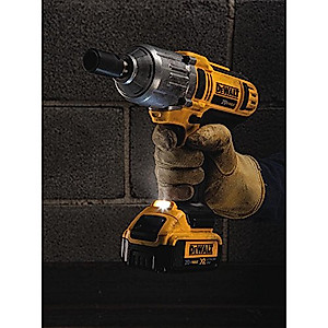 DEWALT 20V MAX Impact Wrench Kit, High Torque, Detent Pin Anvil, 1/2-Inch (DCF889M2)