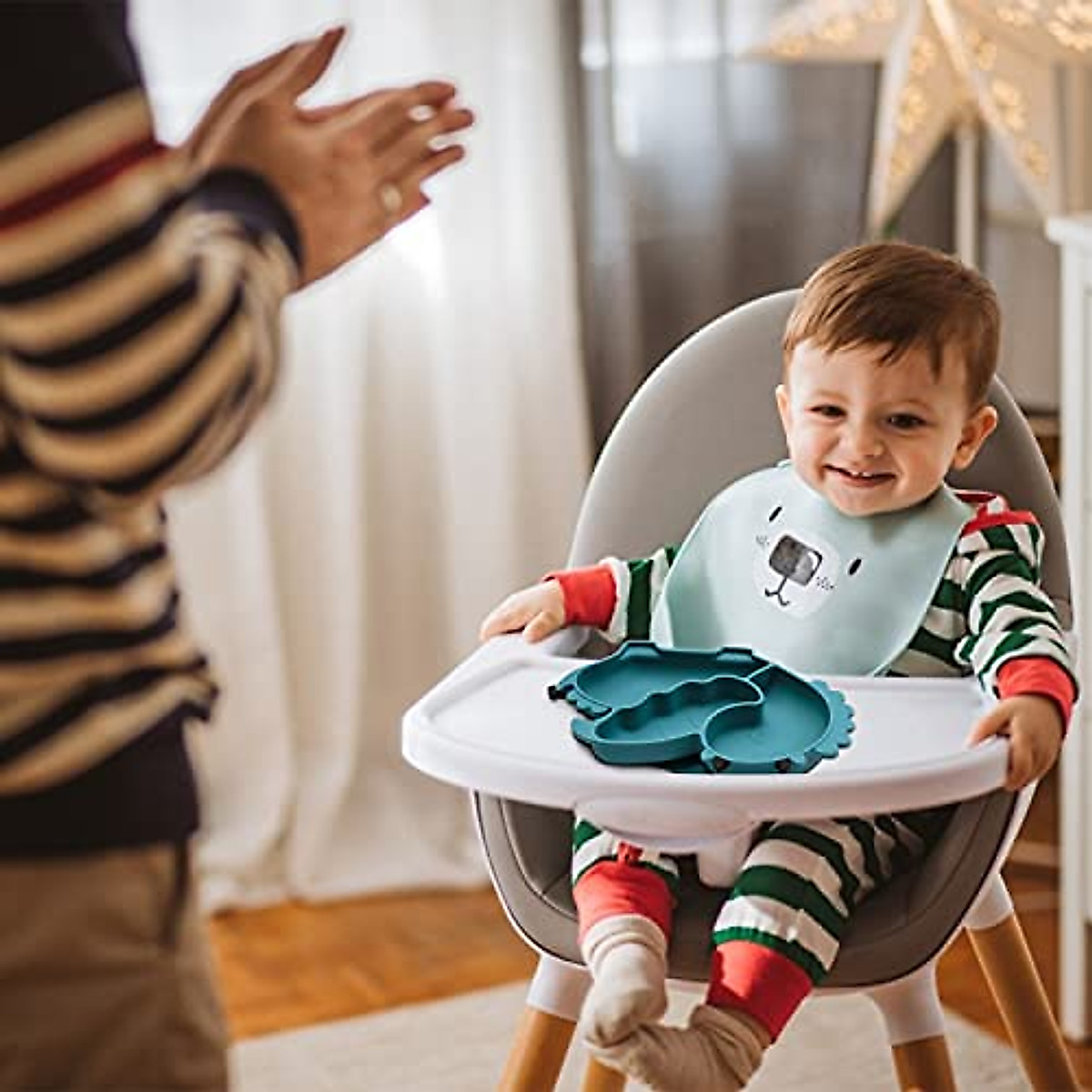 Qshare Toddler Plate, Portable Baby Plates for Toddlers and Kids, BPA-Free Strong Suction Plates for Toddlers, Dishwasher & Microwave Safe Silicone Placemat 9x6x1.5 inch Flydino-Lake Blue