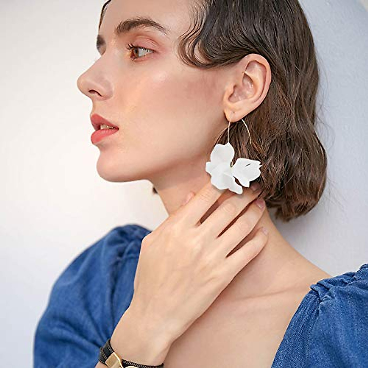 Summer Rose Boho Resin Petal Drop Earrings for Women Flower Earrings Flower Hoop Drop Earrings Acrylic Dangle Earrings (Boho Acrylic Rose Petal Drop Earrings-White)