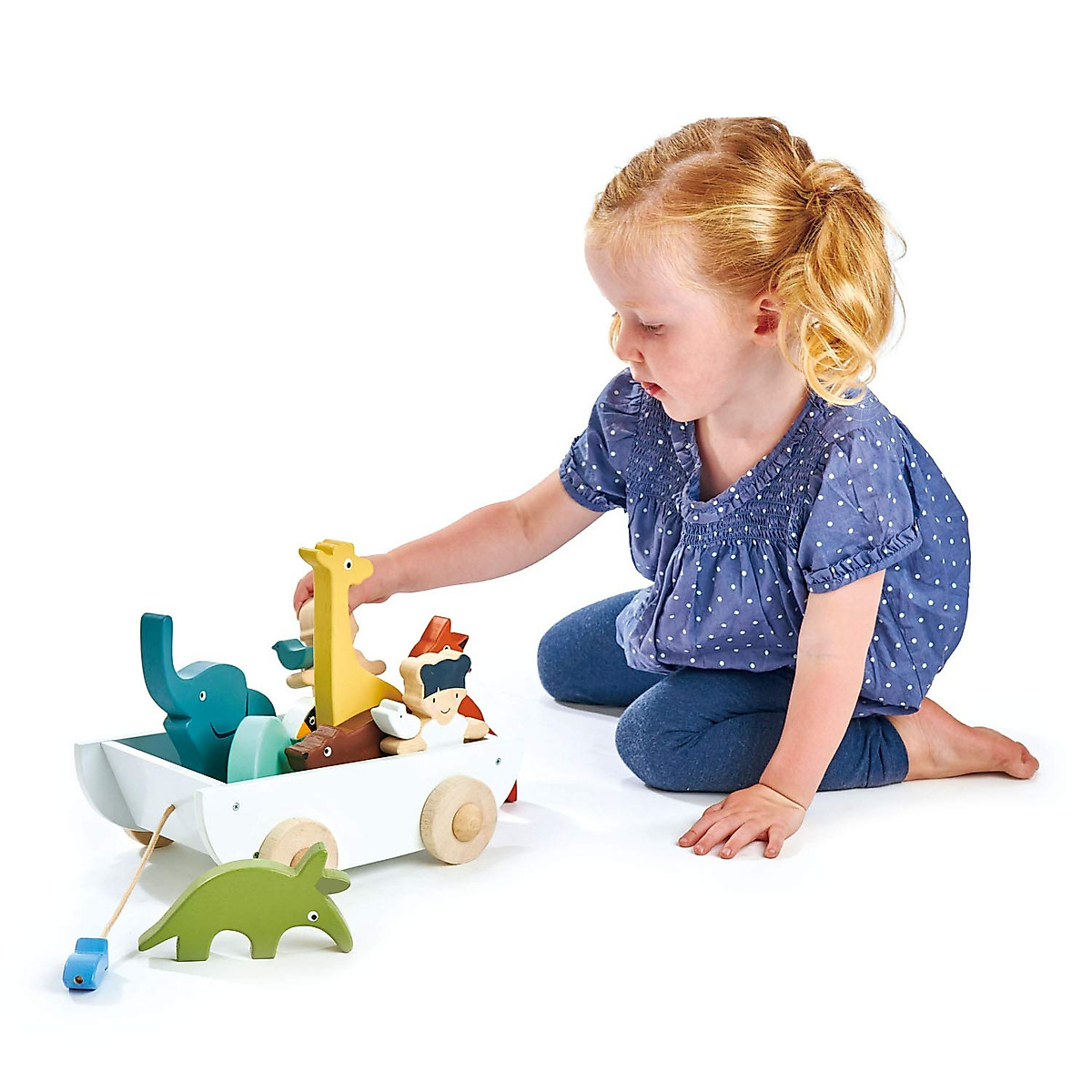 Tender Leaf Toys - The Friend Ship - 12 Pieces Pull Toy Ship Set with Stackable Animals and Friend Figures - Early Learning, Creative and Imagination Play for Children 3+