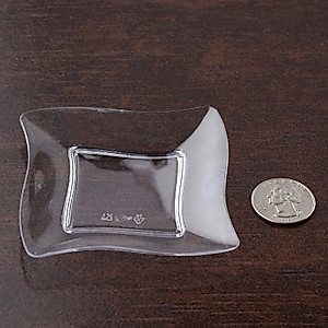 TABLECLOTHSFACTORY 120 Pcs - Clear 3" x 3" Stylish Mini Wave Disposable Plastic Dessert Plate