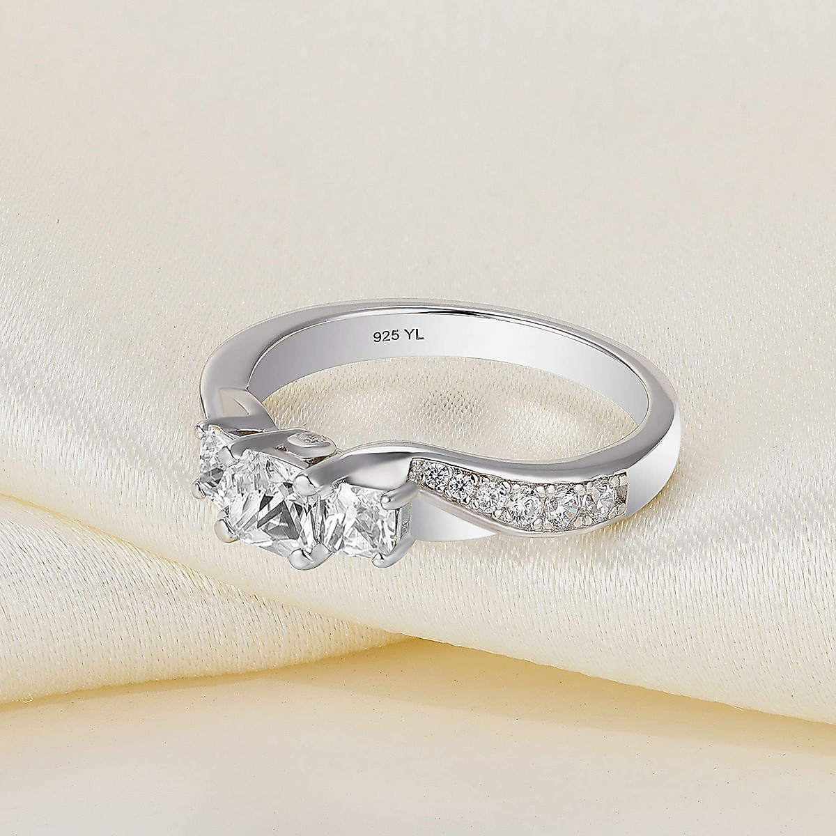 YL Women's Sterling Silver Clear Cubic Zirconia 3-stone Princess Cut Wedding Rings for Engagement-Size8