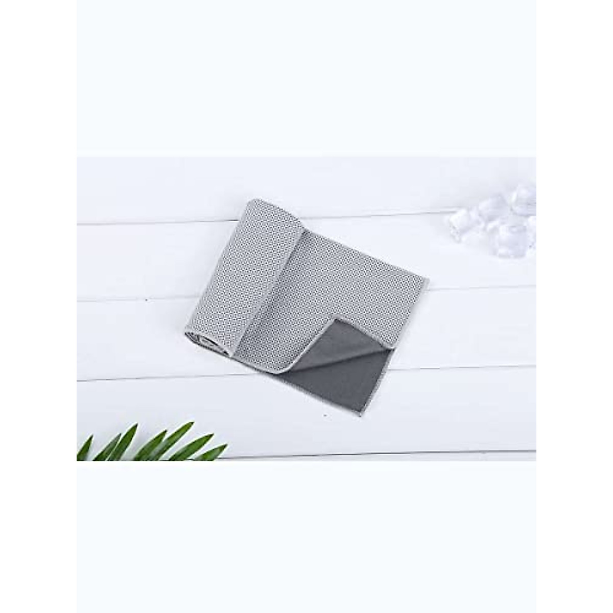 GUOOLM 1pc Quick-Drying Sport Towel with Case (Color : Grey, Size : One-Size)