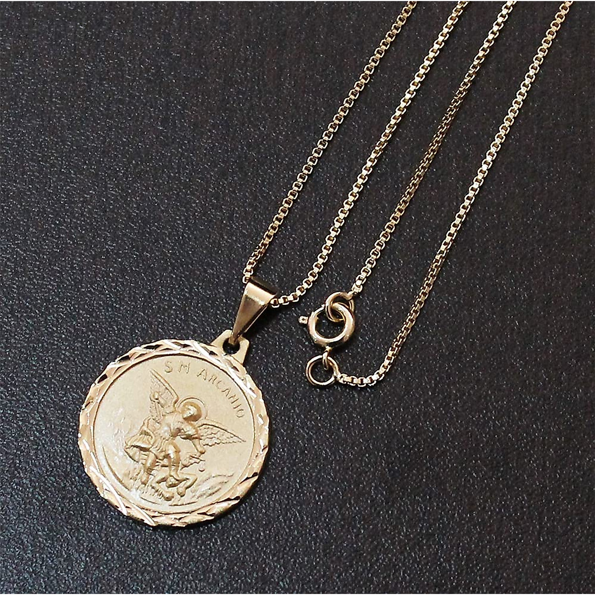 Tudo Jóias 18k Unisex Gold Plated Saint Michael Archangel Medal Pendant and Box Necklace 23.6 inches Made in Brazil