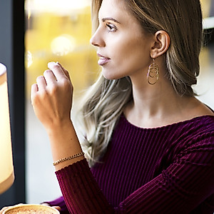 LIFETIME JEWELRY 5mm Cuban Link Chain Bracelet for Men & Women 24k Gold Plated, 7 Inches