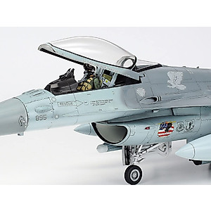 Tamiya 61098 1/48 Lockheed Martin F-16CJ Plastic Model Airplane Kit