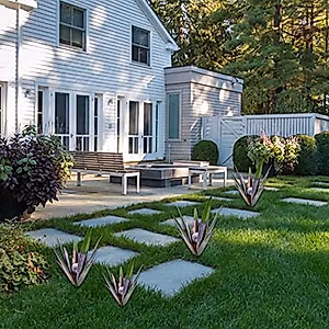 menoha Tequila Rustic Sculpture, DIY Hand Painted Metal Agave Decor with Gazing Ball, Garden Yard Sculpture Lawn Home Ornaments, for Yard Stakes, Garden Figurines, Outdoor Patio (Green 2PCS+2 Balls)