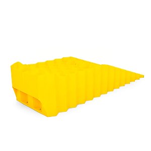 Camco 44559 Automotive Ramps, Set of Two - Provides Increased Ground Clearance for Easy Access to The Underside of Your Vehicle - for Use with Tires Up to 9-1/2-inches in Width