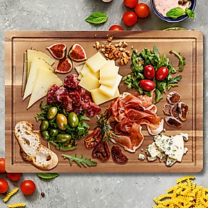 17" Best Acacia Wood Cutting Board for Kitchen Large Charcuterie Board Wooden Chopping Boards Butcher Block Fruit Charcuterie Cheese Boards Meat Serving Platter Carving Board