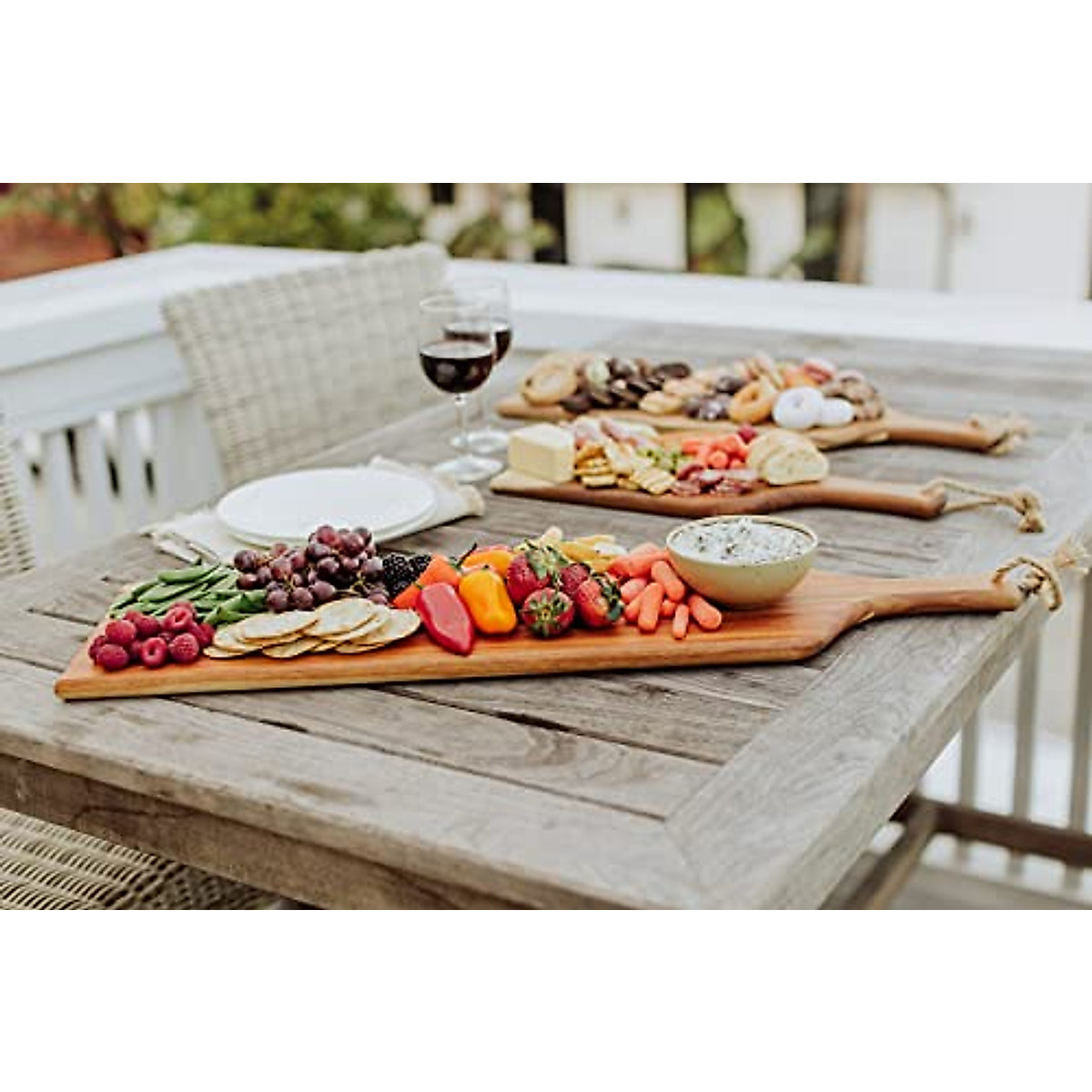 TOSCANA - a Picnic Time brand - Artisan 30" Acacia Charcuterie Board with Raw Wood Edge, Cheese Board, Serving Platter, (Acacia Wood)
