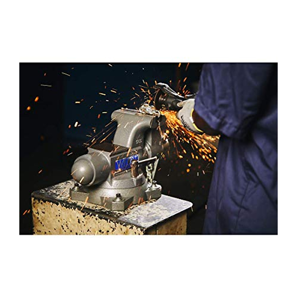 Wilton Tradesman Bench Vise, 6-1/2" Jaw Width, 6" Max Jaw Opening, 4" Throat (Model 1765)