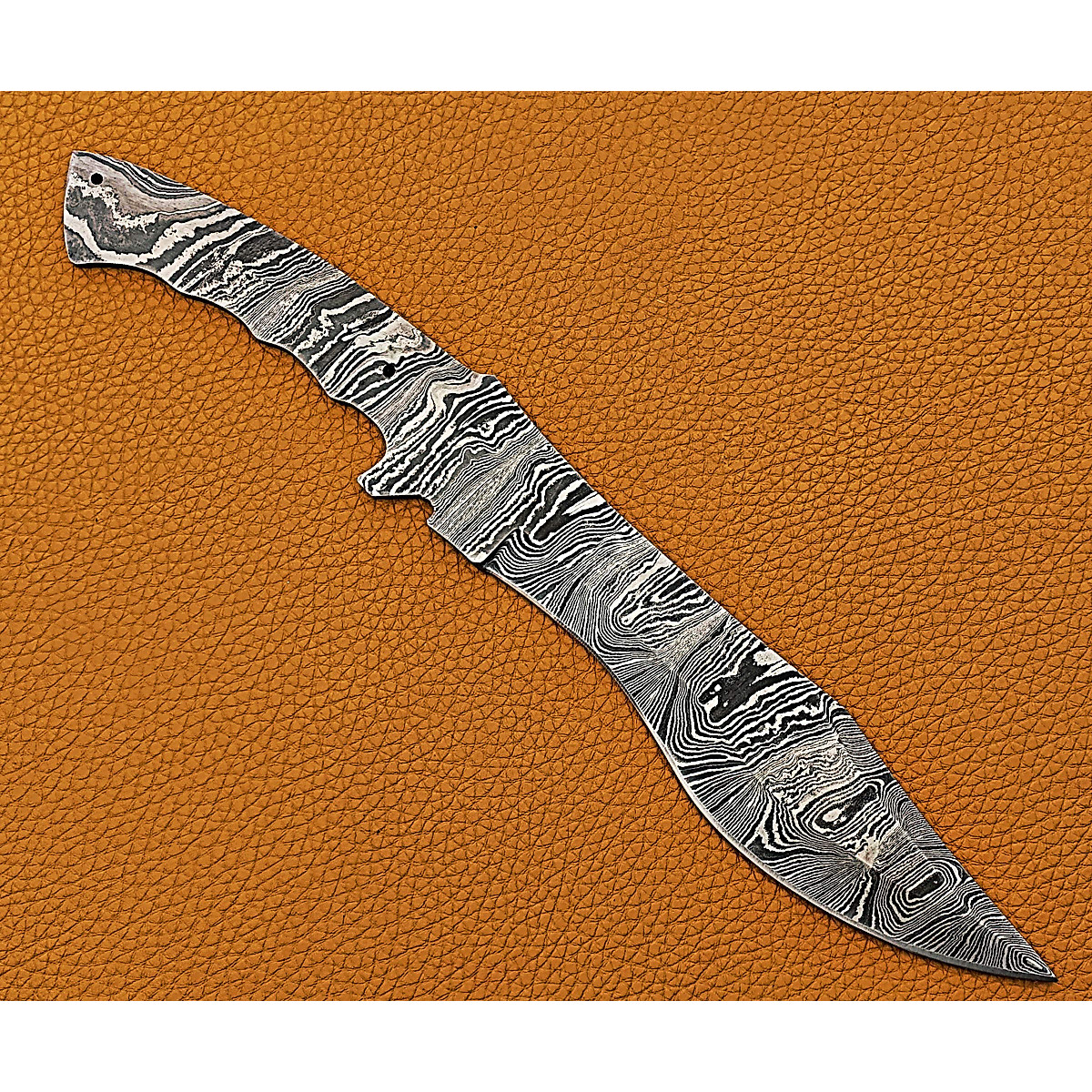11 inches Long Kukri Point Dao Blank Blade, Hand Forged Twist Pattern Damascus Steel Hunting Knife Blade, 5" Finger Serrated Space with Finger Guard, 6" Sharp Cutting Edge