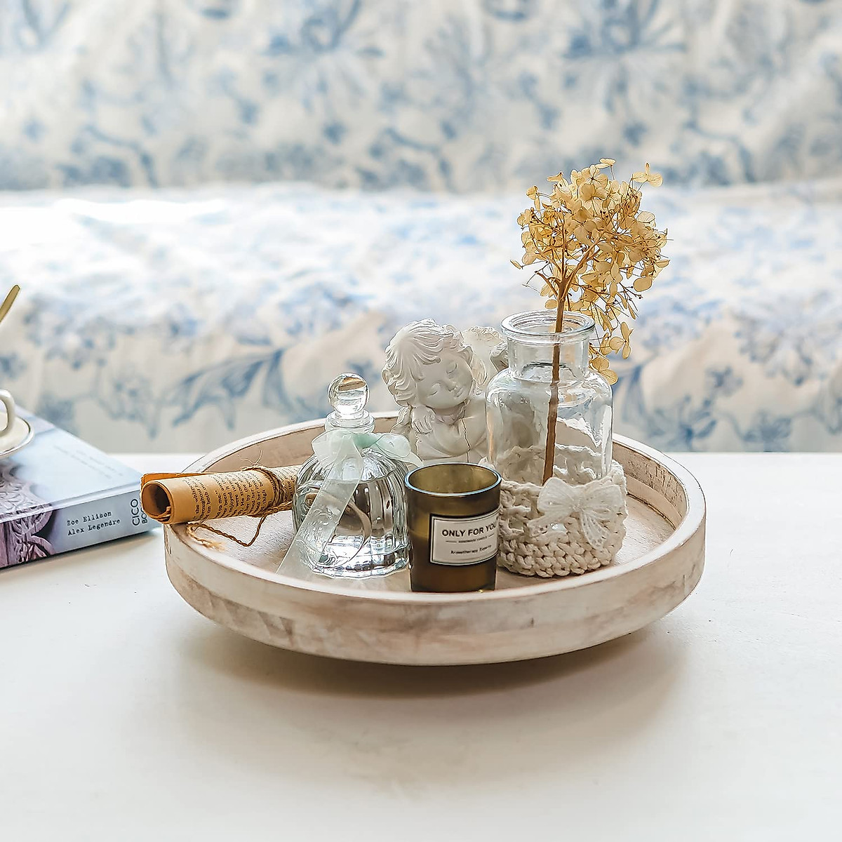 NIKKY HOME Farmhouse Rustic Wood Lazy Susan, 12 Inch Distressed White Wooden Turntable Tray, Decor Centerpiece for Coffee Bar, Kitchen Counter, Dining Room Table