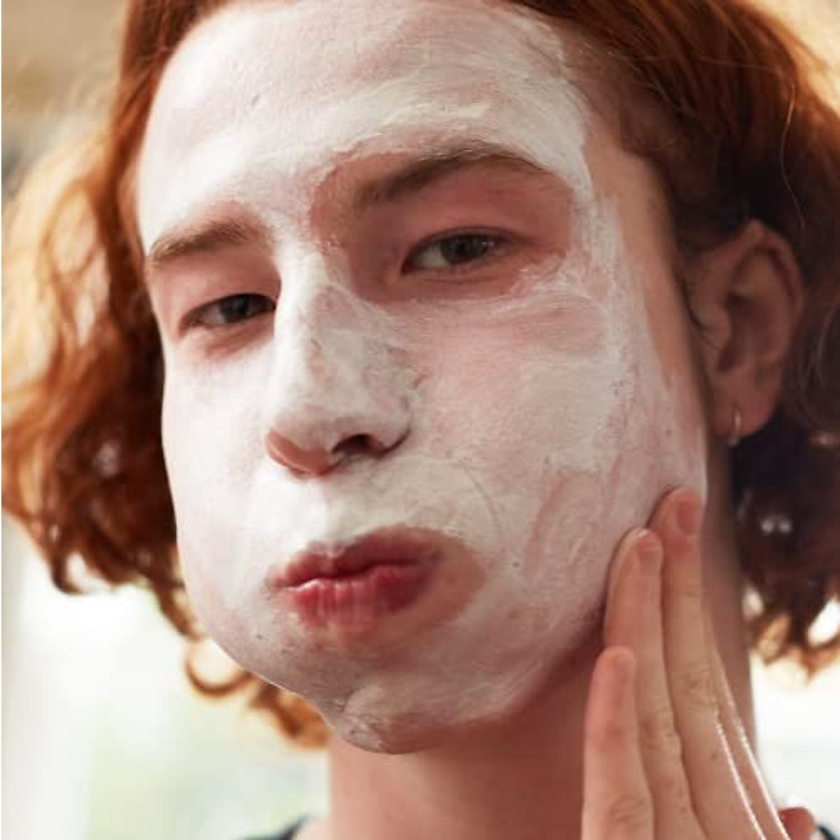 Clean & Clear Blackhead Eraser Oil-Free Facial Scrub with 2% Salicylic Acid Acne Medication, Exfoliating Daily Face Scrub for Acne-Prone Skin Care, 5 oz