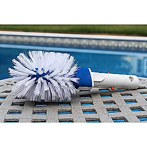 Aqua EZ Corner Brush w/ EZ Clip for Tight Corners and Under Deck