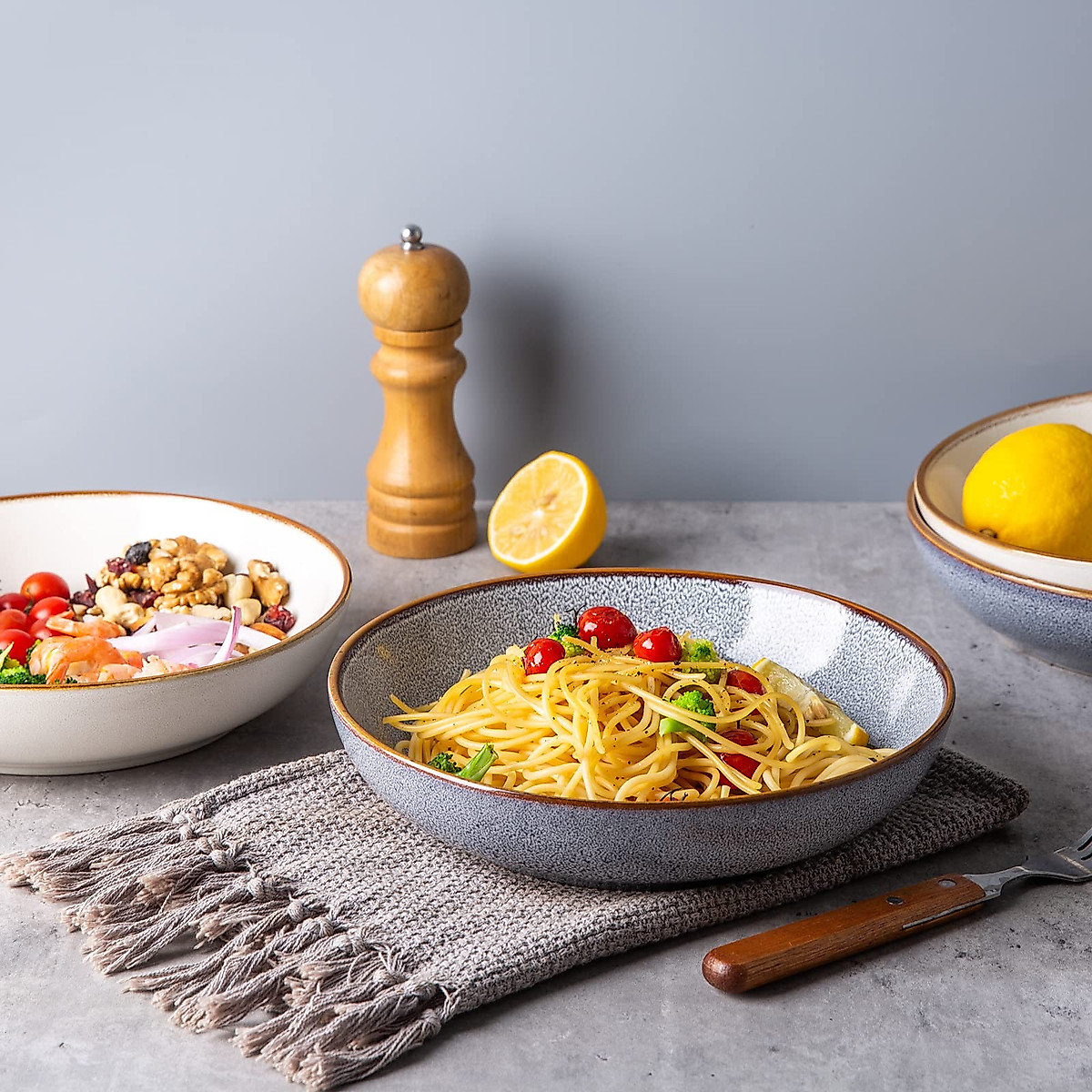 AmorArc 8.5'' Large Pasta Bowls, 36oz Ceramic Salad Serving Bowls Set of 4 for Kitchen, Wide Stoneware Bowls for Pasta,Salad,Fruit,Bread, Microwave Safe, Reactive Glaze-Blue