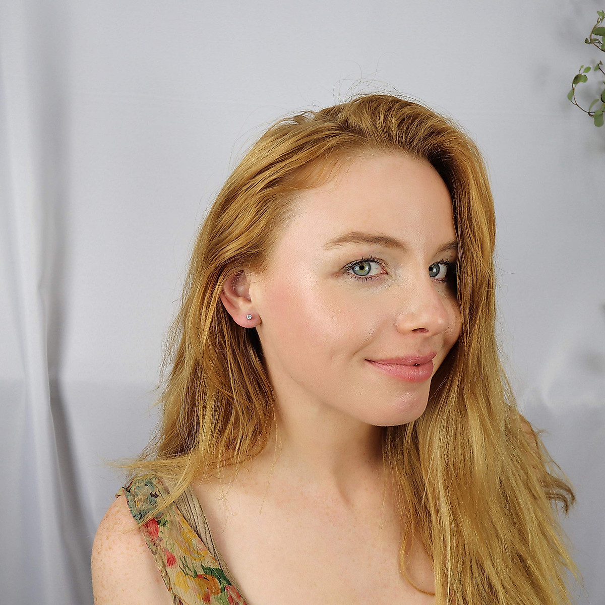 Diamond Wish - 1/4 carat Lab Grown Diamond Round Stud Earrings in 14k White Gold (E-F, SI1-SI2, cttw) 4-Prong Basket Screw Back