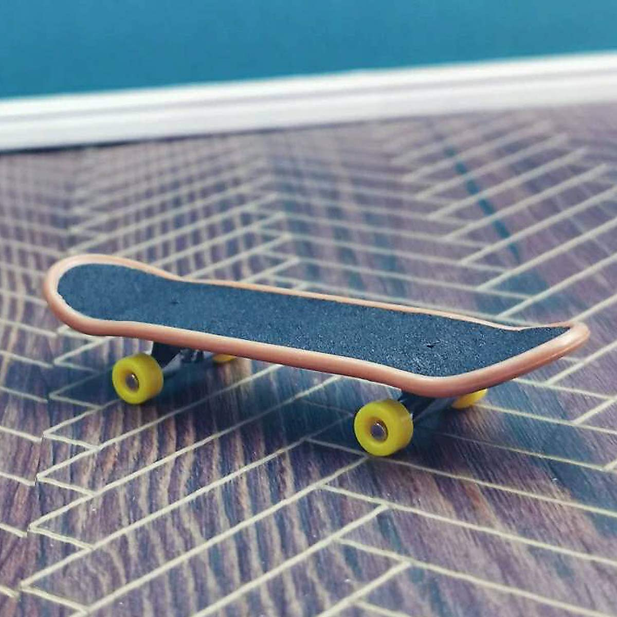 QKILL 17 in 1 Fingerboard Ramps Set Finger Toys with Ramp/Mini Finger Skateboards Finger Mini Bikes/Swing Board with Replacement Wheels and Tools (Gray Ramp Kit)