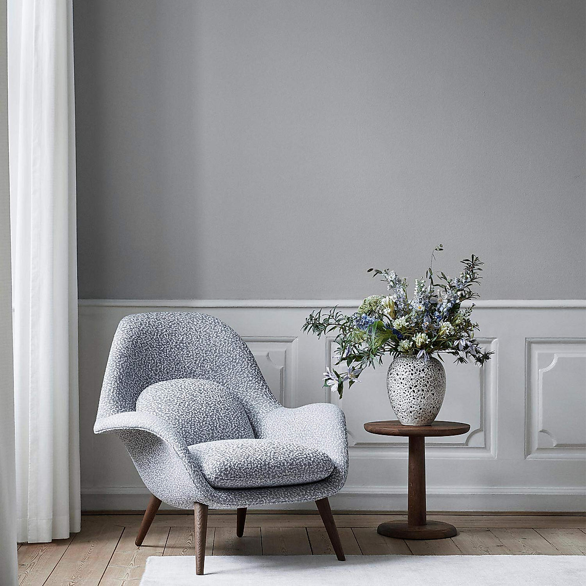 Oxdigi Light Grey Contact Paper 23.6 x 196 Inches, Peel and Stick Wallpaper for Cabinet Table Drawer Door Reform Decorative Thick Self Adhesive Removable Vinyl Film