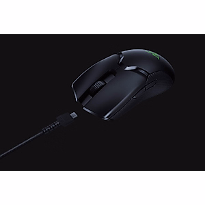 Razer Viper Ultimate - Light and Fast Ambidextrous Gaming Mouse (20,000 DPI Optical Sensor, Hyperspeed Wireless Technology, RGB Chroma) Black