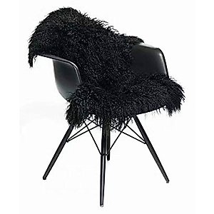 Genuine Tibetan Rug， Mongolian Lamb Sheepskin Curly Fur Pelt Throw Fur Area Rug Carpet Chair Cover with Super Fluffy Thick Decorativeas Throw Rug in Bedroom, Living Room,Black