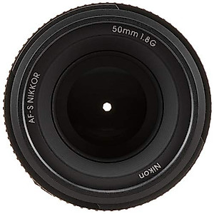 Nikon AF-S NIKKOR 50mm f/1.8G Lens + Acessory Bundle and Cleaning Kit