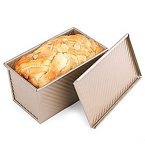 AMAGABELI GARDEN & HOME Pullman Loaf Pan with Lid Nonstick Bakeware Bread Boxes 8.4”x4.5”x4.1” Carbon Steel Corrugated Bread Toast Box Mold for Cooking Oven Baking Roasting Toaster Bake Mold Golden