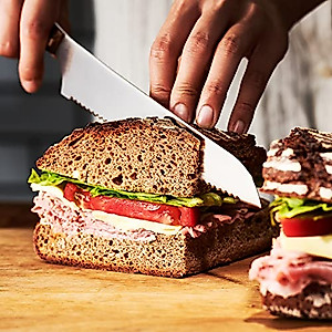 [NAGOMI] 8 inch Serrated Bread Knife - Made in Seki, Japan - Blade in 440A and Comfortable Pakkawood Handle - Japanese Sharp Kitchen Knife