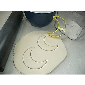 CRESCENT MOON SHAPE OUTLINE COOKIE CUTTER MADE IN USA PR4941
