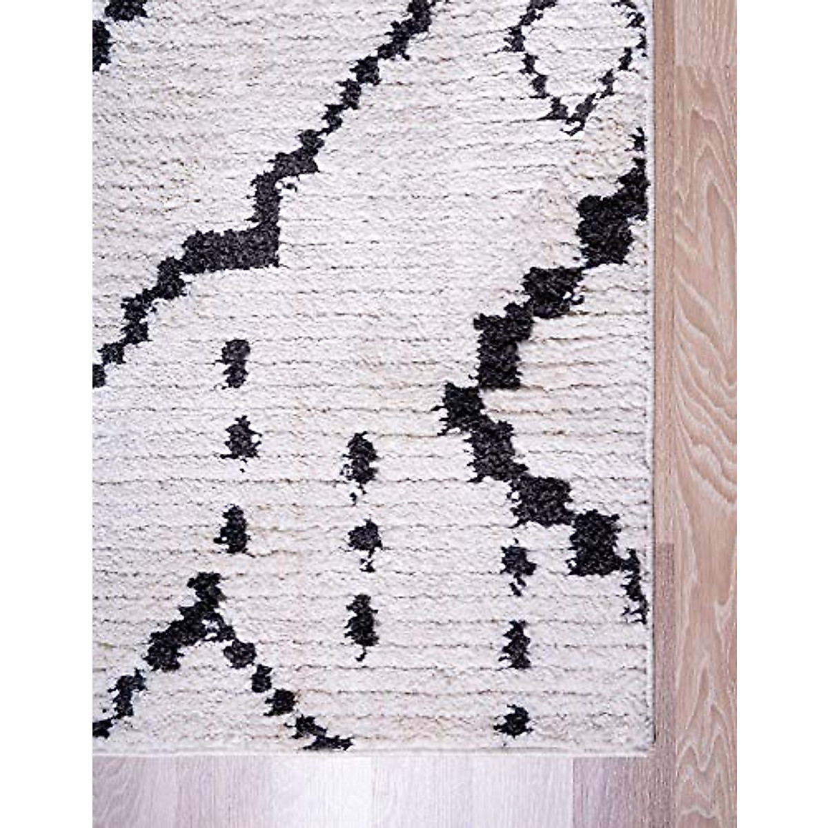Unique Loom Morocco Collection Tribal, Southwestern, Bohemian Area Rug, 5' 0" x 8' 0", Ivory/Black
