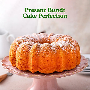 Regency Wraps Parchment Paper Circles For Round Cake Pans and Tube Cake Pans, Greaseproof Liners for Non-Stick Baking, 8" (Pack of 50, 25 Each), White