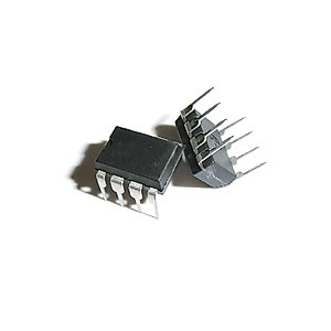10PCS CD2822ACP CD2822A D2822A D2822 DIP-8