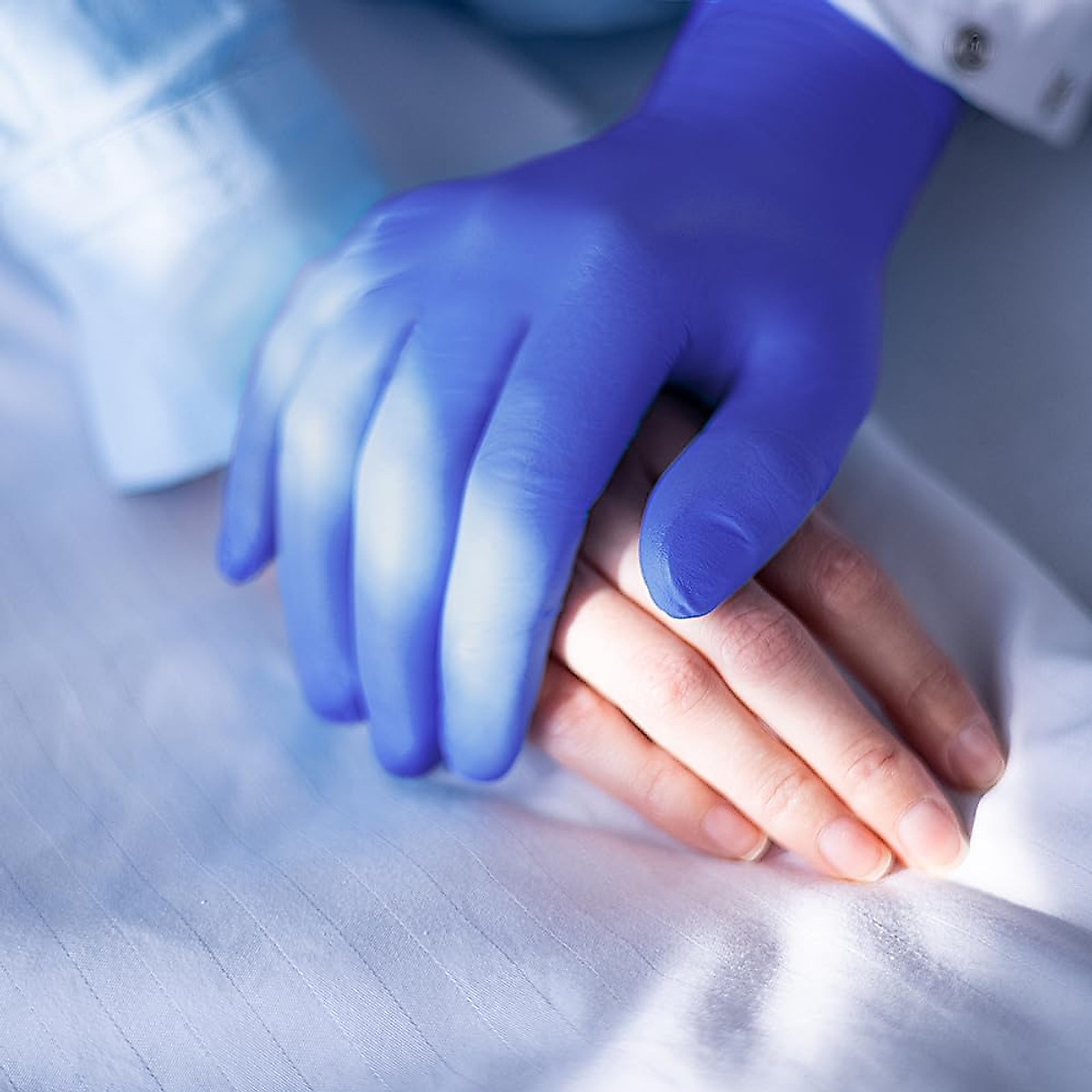 TRONEX 9770 Chemo-Rated Allergy Free Nitrile Exam Glove, Accelerator-free, Hypoallergenic Nitrile Gloves (X-Small, 100, Count)