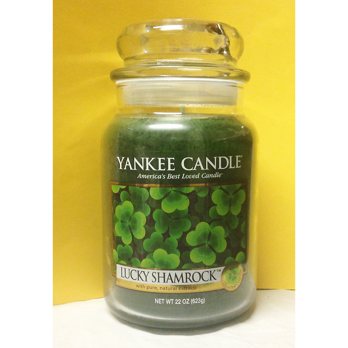 Yankee Candle Large Jar 22 oz. "Lucky Shamrock"