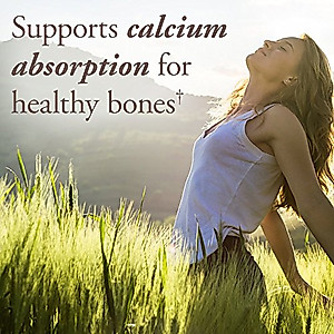 Garden of Life Vitamin D3 Liquid 1000 IU Per Spray, Vegan D3 Vitamin for Women and Men, Mykind Organic D3 Plus Omegas - Vanilla Flavor - 125 Servings - 2 fl oz Liquid Whole Food D3 Vitamin Supplement