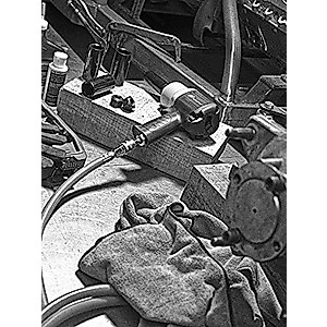 Ingersoll Rand 2100G 1/2" Air Impact Wrench, 550 ft-lb Torque, Friction Ring Retainer, Pistol