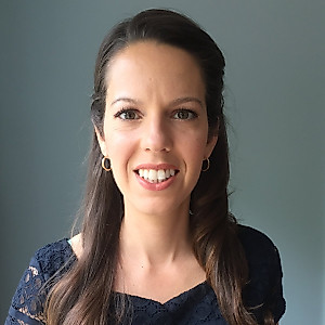 14k Yellow Gold Square-Tubed Hoop Earrings (2mm Thick), (20mm)