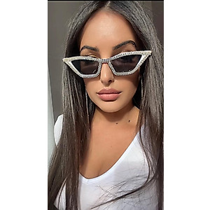 FEISEDY Small Cat Eye Sunglasses for Women Vintage Square Sparkling Crystal Trendy Retro Cateye Sunglasses B2317