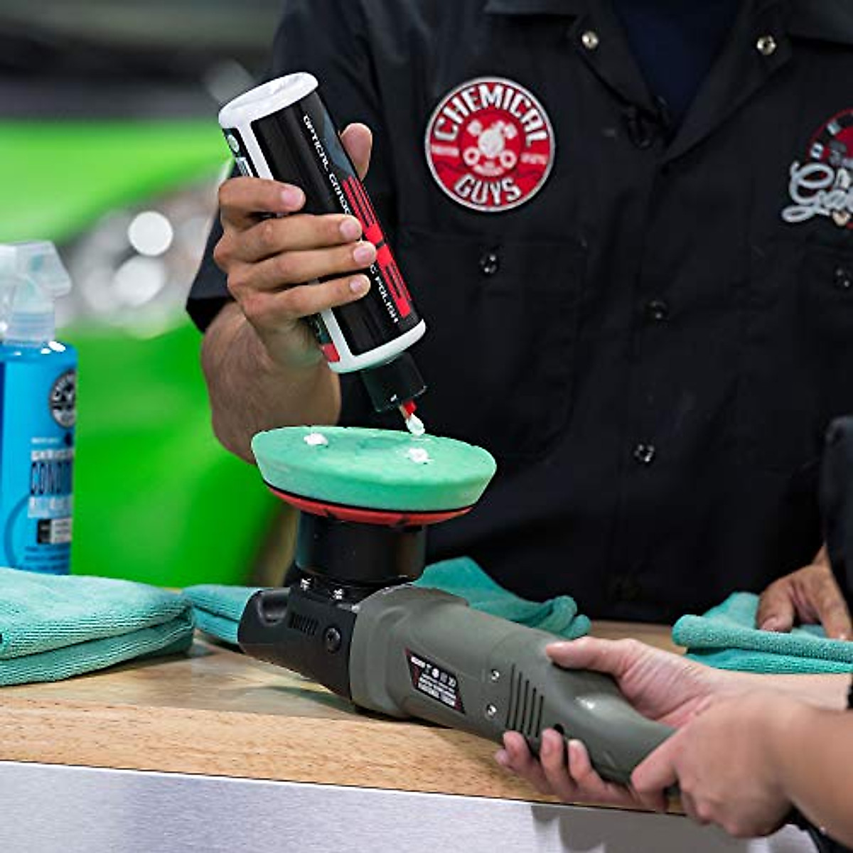 Chemical Guys BUFX113HEX6 Hex-Logic Quantum Medium-Heavy Cutting Pad, Green (6.5 Inch Pad made for 6 Inch backing plates)