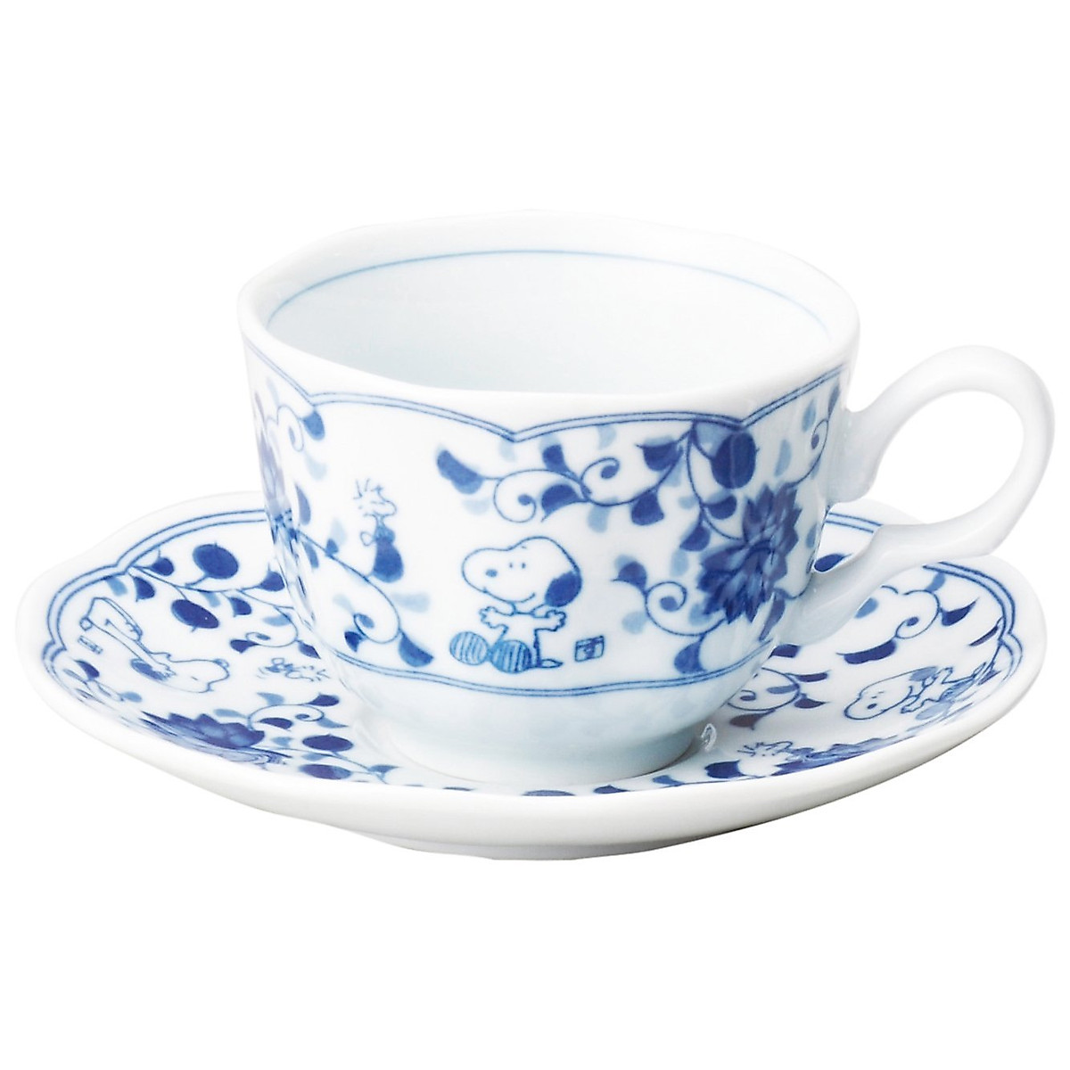 金正陶器(Kaneshotouki) Sunuupii 630737 Indigo Arabesque Cup & Saucer with Presentation Box