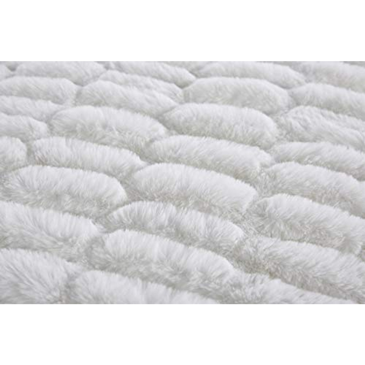 Tahari Home | Isla Bedding Collection | Modern Luxurious Designer Premium Plush Throw Blanket, Ultra Soft Cozy Rouched Texture, 50"x 70", White