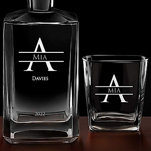 Maverton Whiskey Set with 6 Glasses for man - Personalized Tumblers - 23 fl oz. Universal Carafe - For Birthday - For him - Stylish Barware for gentleman - Initials