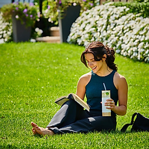 Premium 20oz Glass Tumbler Cup with Straw and Bamboo Lid & Base with Protective Silicone Sleeve - BPA Free - Growler Water Bottle Reusable Drinking Glasses Cup for Iced Tea, Coffee, Smoothie - White