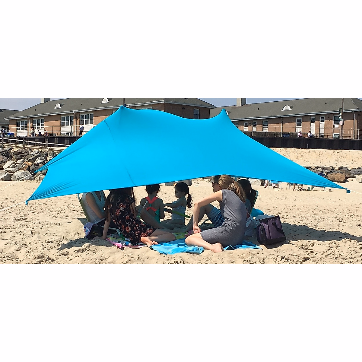 eZthings® UV Light Sun shade Protection Beach Shelters - Lightweight Tent Canopy with Sandbag Anchors (Light Blue, 7.5 x 7.5 ft - 6 ft Tall)