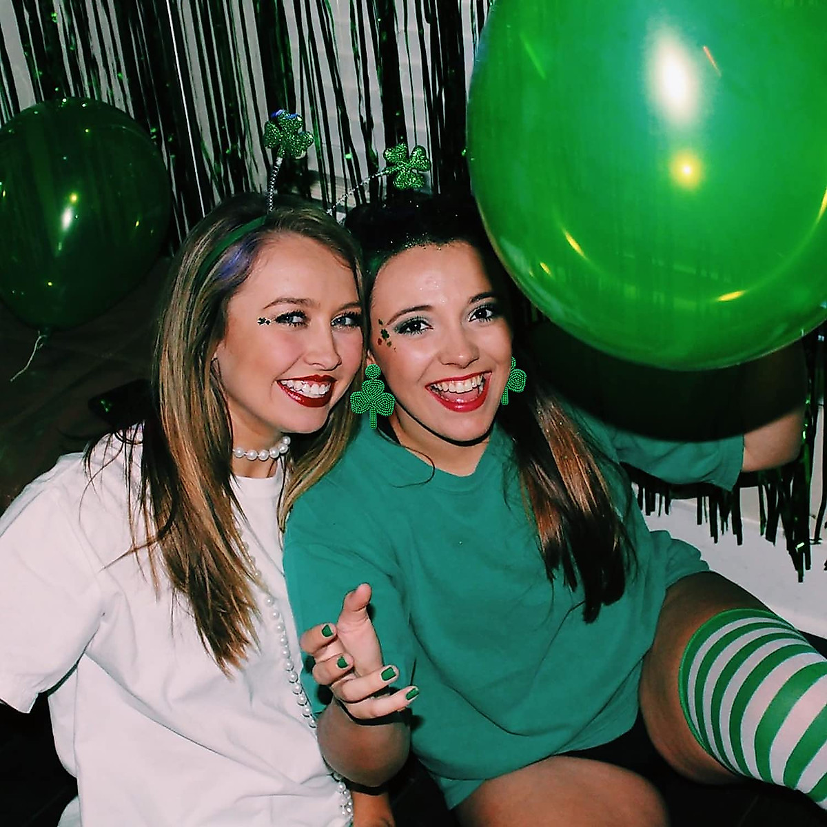 St. Patrick's Day Earrings Beaded Green Shamrock Earrings Handmade Lucky Leaf Drop Dangle Earring for Women Funny Irish Holiday Jewelry Gifts (Leaf 2)