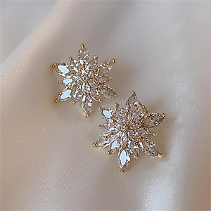 Crystal Flower Burst Stud Earrings,Elegant Hypoallergenic Large Big Sparkly CZ Cubic Zirconia Rhinestone Daisy Sunflower Floral Cluster Flower Stud Earrings Bridal Wedding Party Prom Costume Jewelry