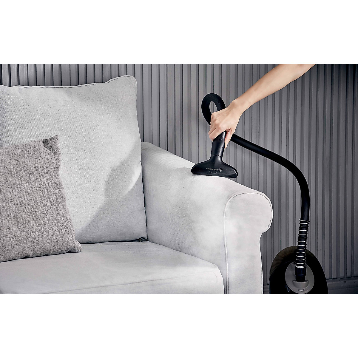 SALAV® GS18-DJ Standing Garment Steamer with Roll Wheels for Easy Movement, 1.8L Water Tank for 1 Hour Continuous Steaming, Adjustable Pole for Storage, Includes Descaler Packet, 1500 watts
