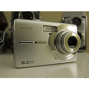 Kodak EasyShare MD853 8.2MP 3X Optical/5x Digital Zoom Camera